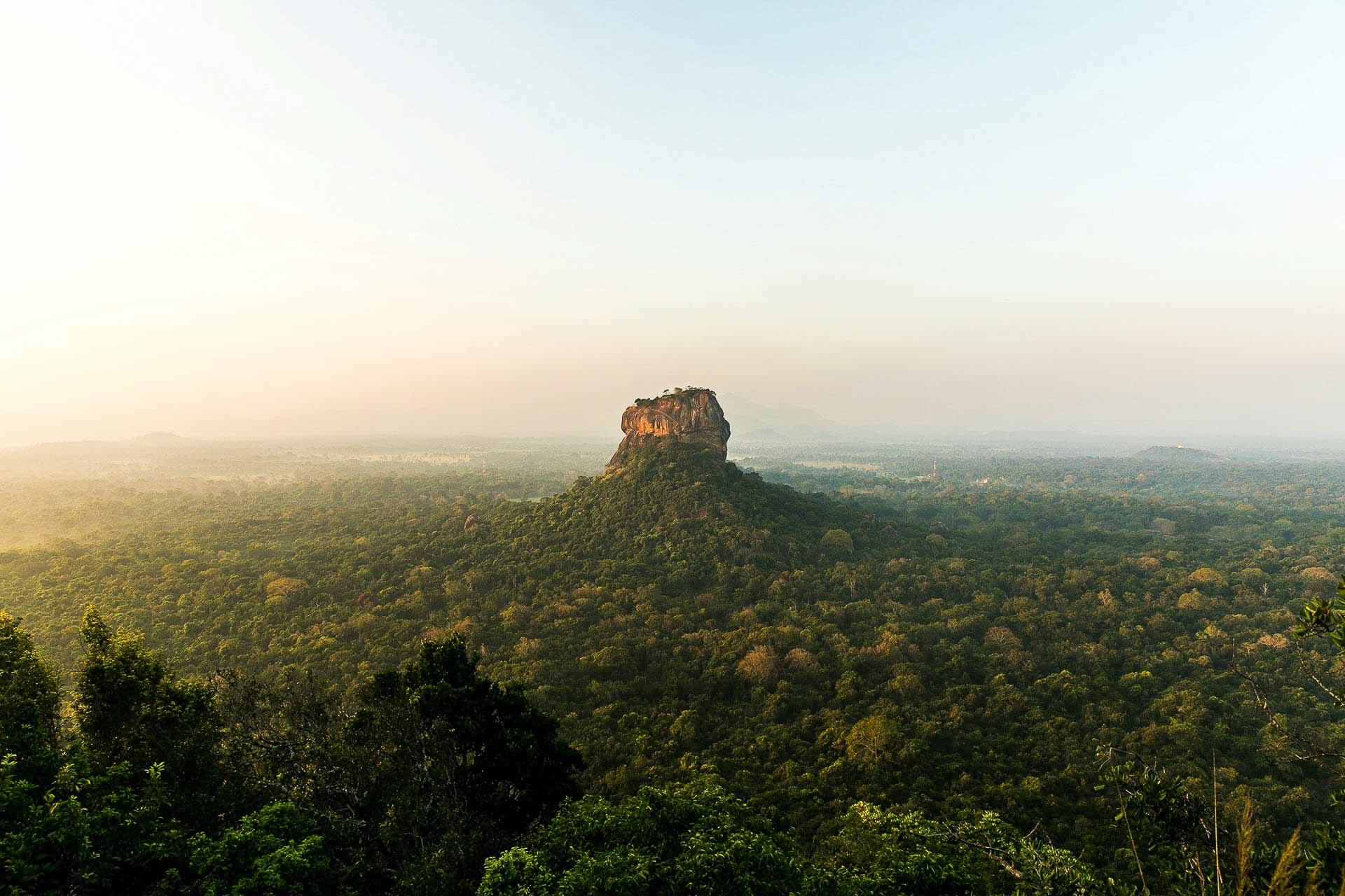 Treasure Tours De Ceylon - Best Photography Spots for Mountain Adventures
